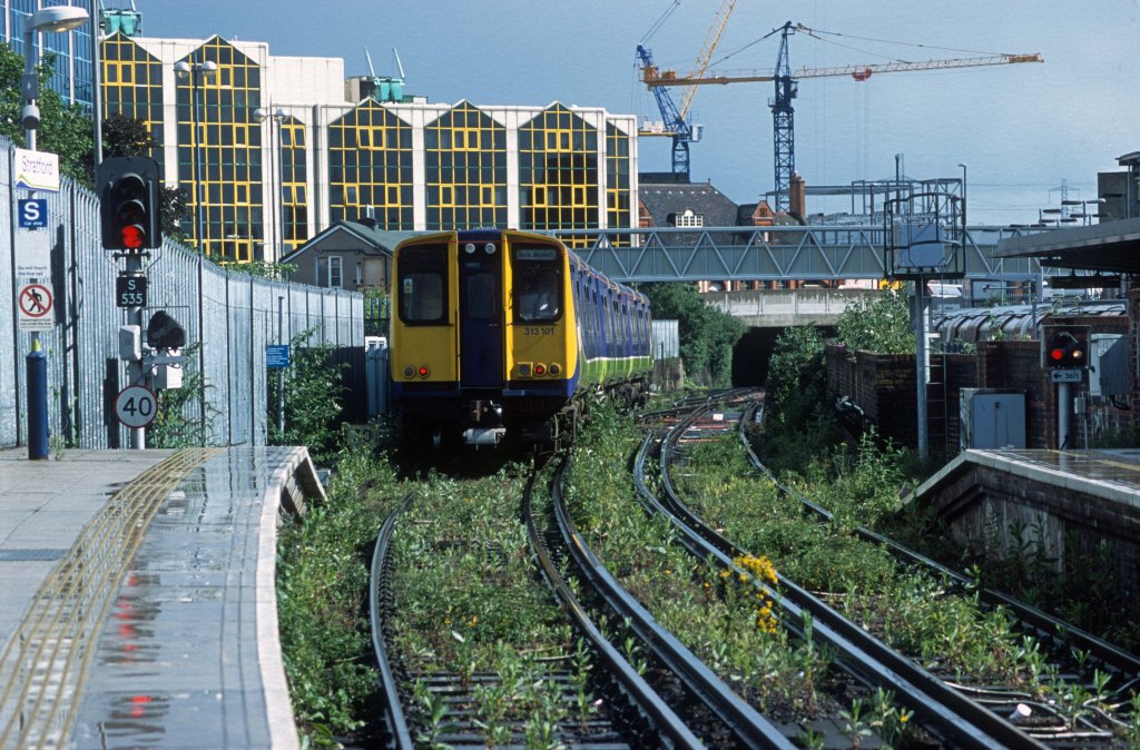 The twilight of the Class 313s (part 2). NLL and DC lines services in ...