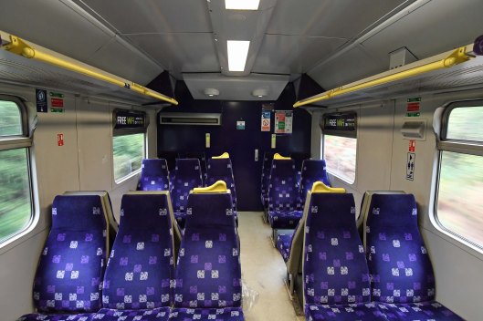 The end of the line beckons. The BR built Class 321/9s and 322s. | Paul ...