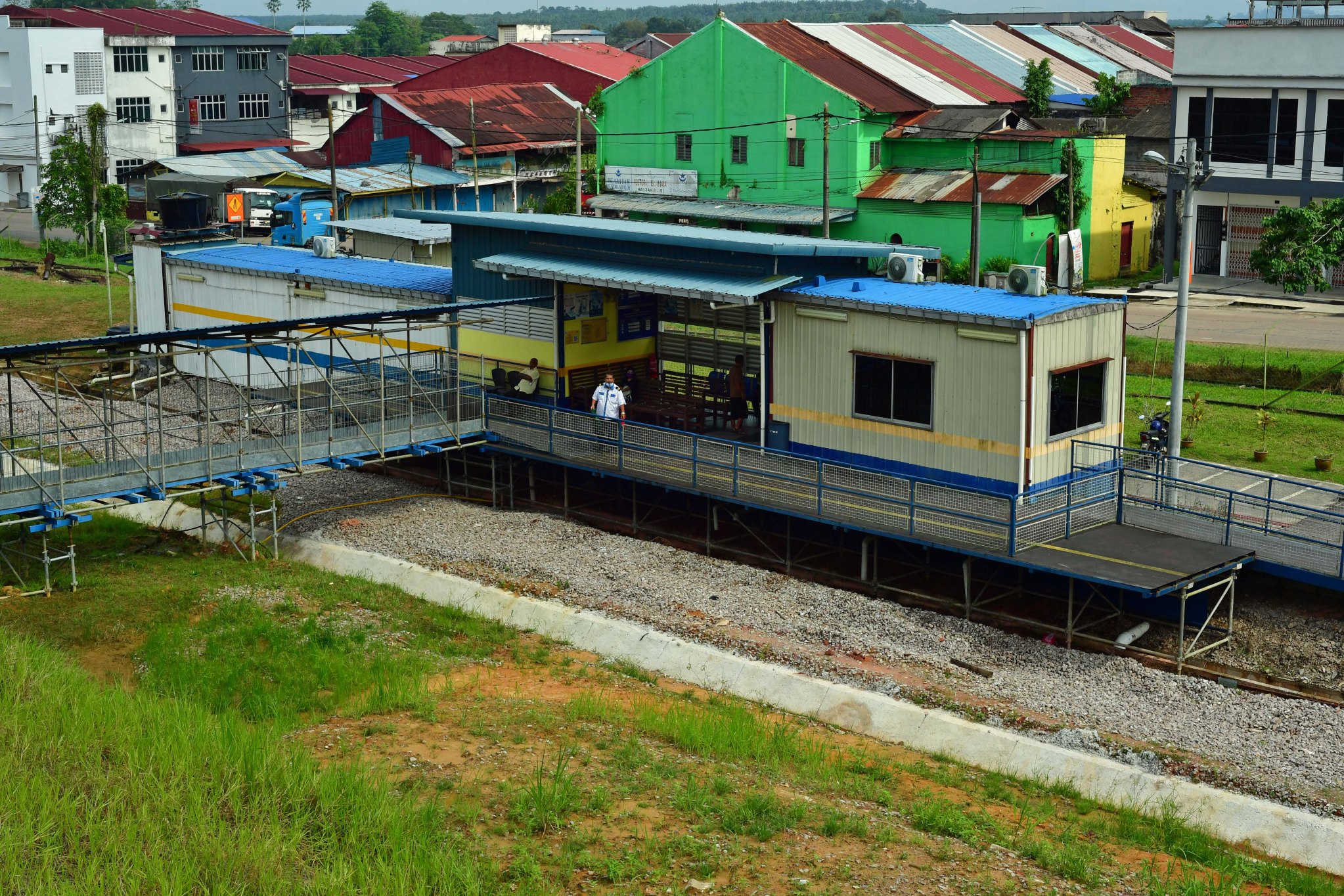 Changing trains. Rebuilding the railway from Johor Baru to Gemas in ...